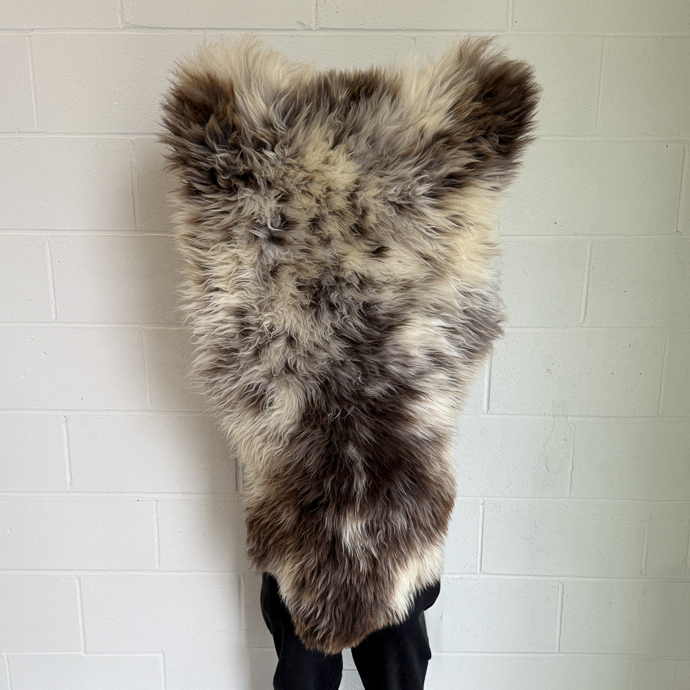 Jacob Natural Rare-Breed Sheepskin - Cream and Light Auburn | CIORA ...